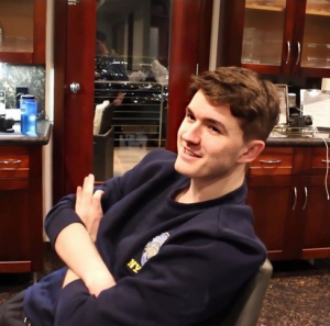 Jschlatt: Wiki, Bio, Age, Family, Girlfriend, Career, Height, Net Worth ...